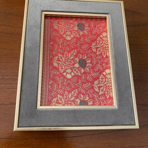 Saree Captured in a Frame - Etsy