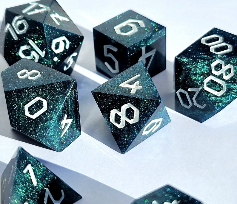 Teal Lagoon 7 Piece Sharp Edge Resin Dice Set - Etsy