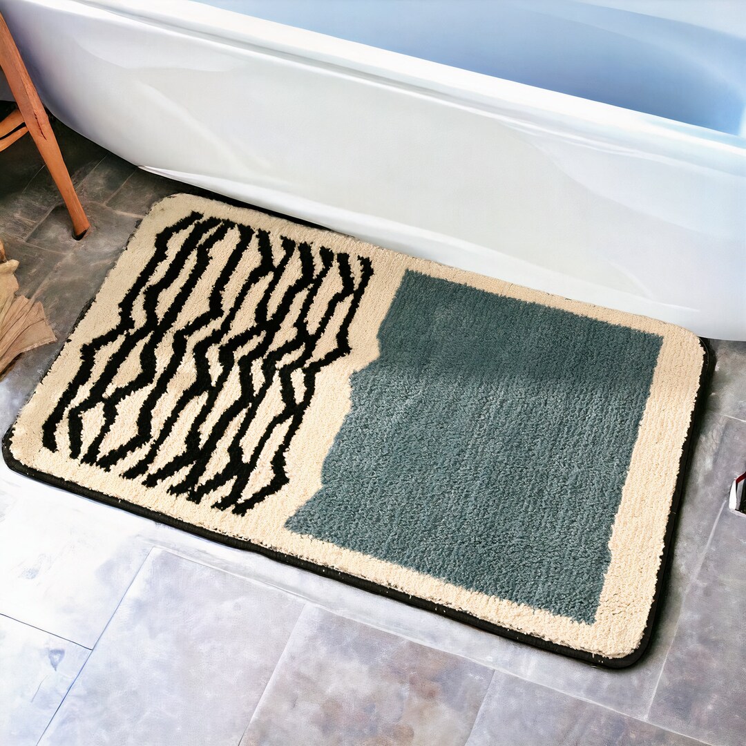 Quirky Modern Bathroom Mat Anti Slip Absorbent Shower Rug Fluffy Soft ...