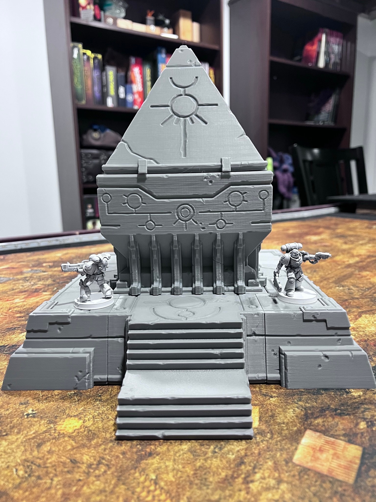 Alien Artifacts Platform Pyramid - Tabletop Terrain Grimdark Space ...