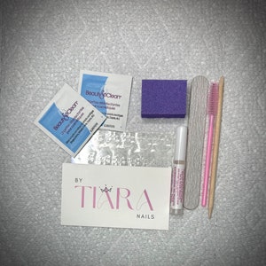 Custom Nail Set, Press on Nails, Handpainted Nails, Glue on Nails ...