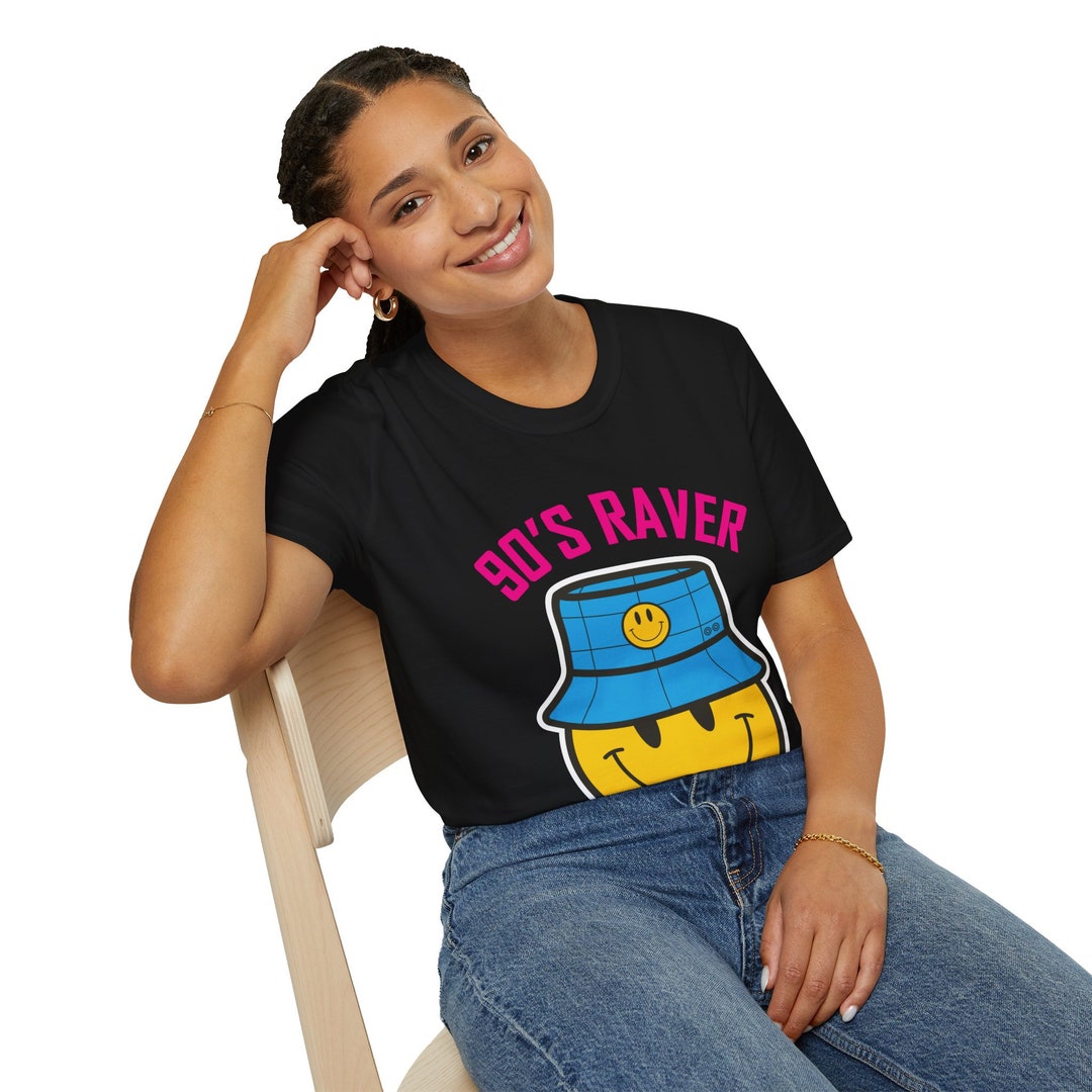 90s Smiley Raver T-shirt, Oldskool Music Shirt, 90s Rave Tune Tee, Old ...