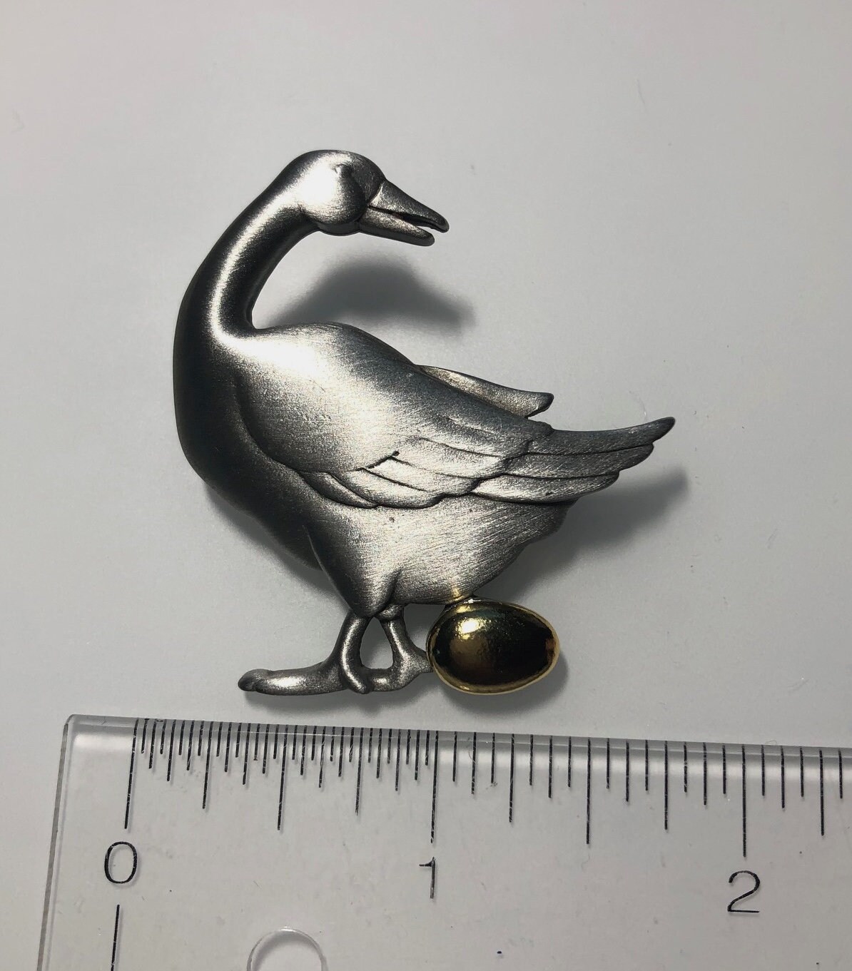 Vintage Duck With Egg - Artifacts JJ Pin, Wildlife Jewelry, Brooch - Etsy