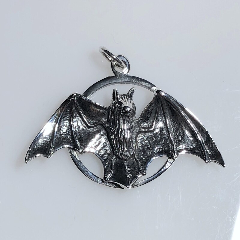 Bat Pendant - Etsy