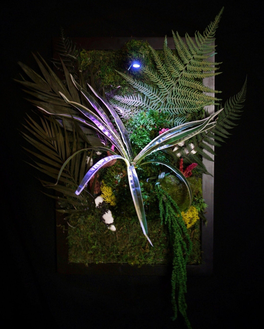 Plant Frame With LED Light Stabilized, Artificial Art Deco Interior ...