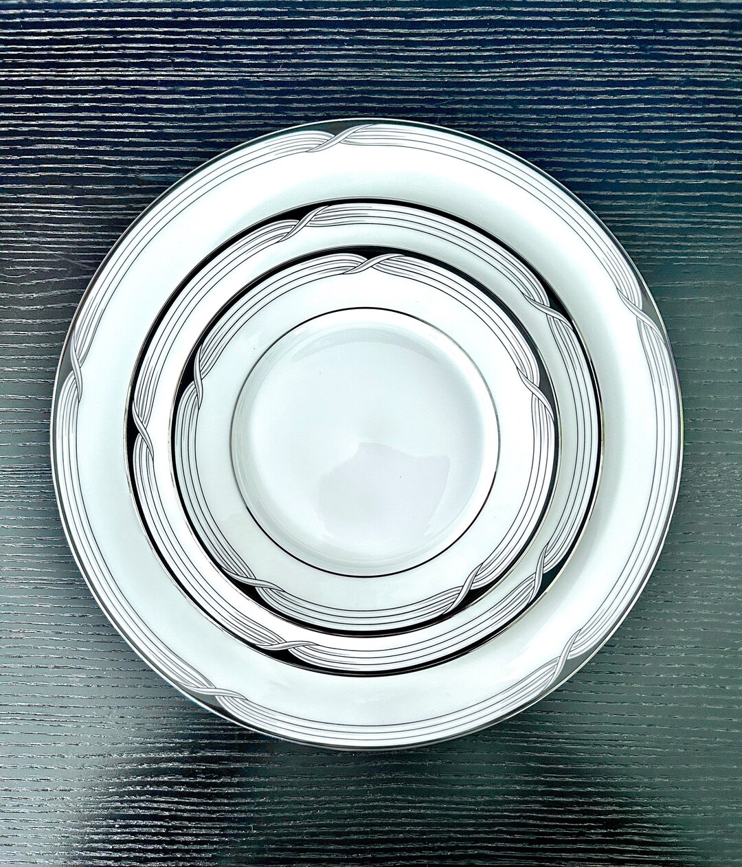 Lenox Erin China: Black and Platinum Rim Plates, Discontinued Pattern ...