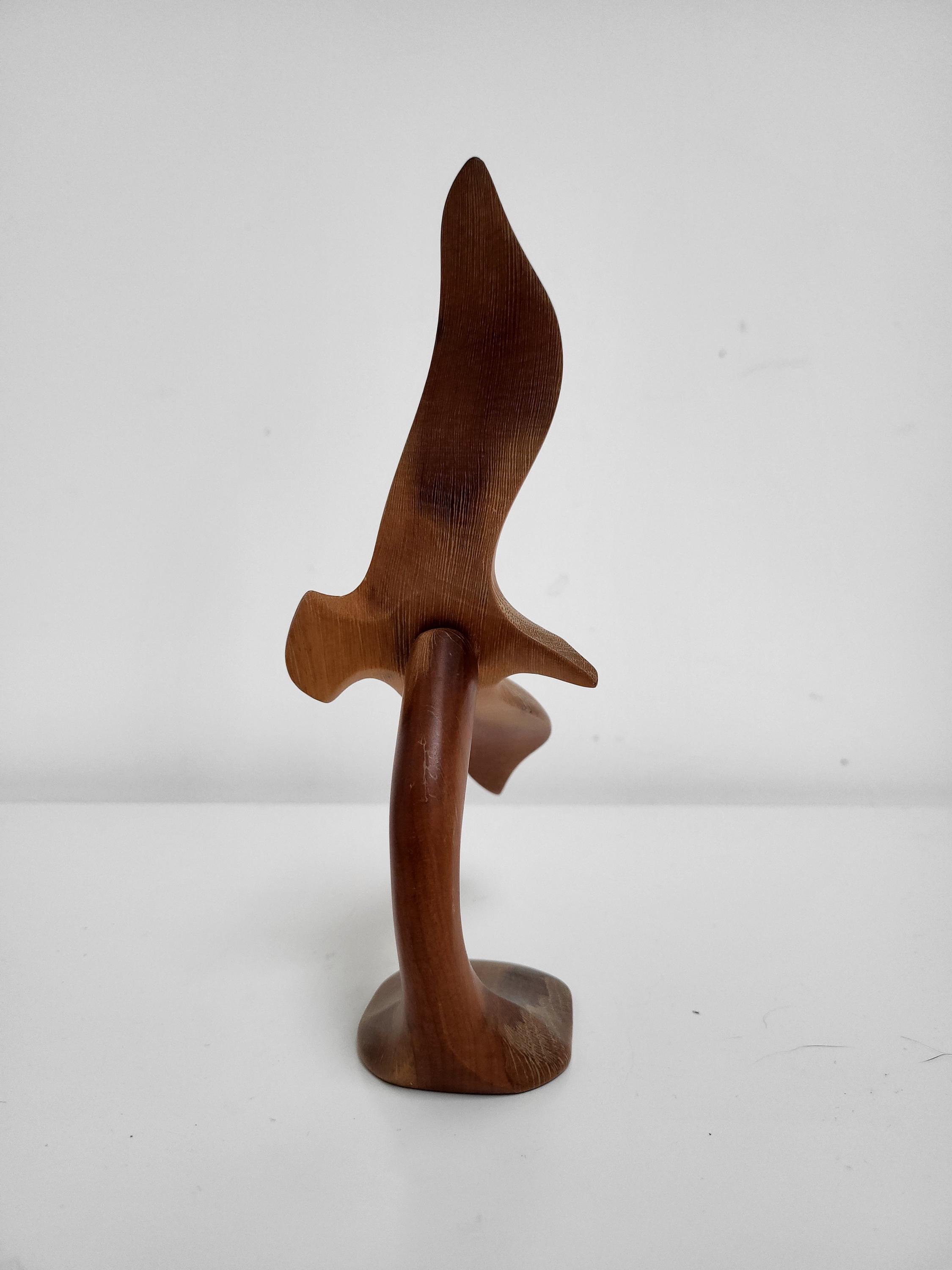 Myrtlewood Bird Sculpture. Vintage Bird Figurine. Handmade Bird ...