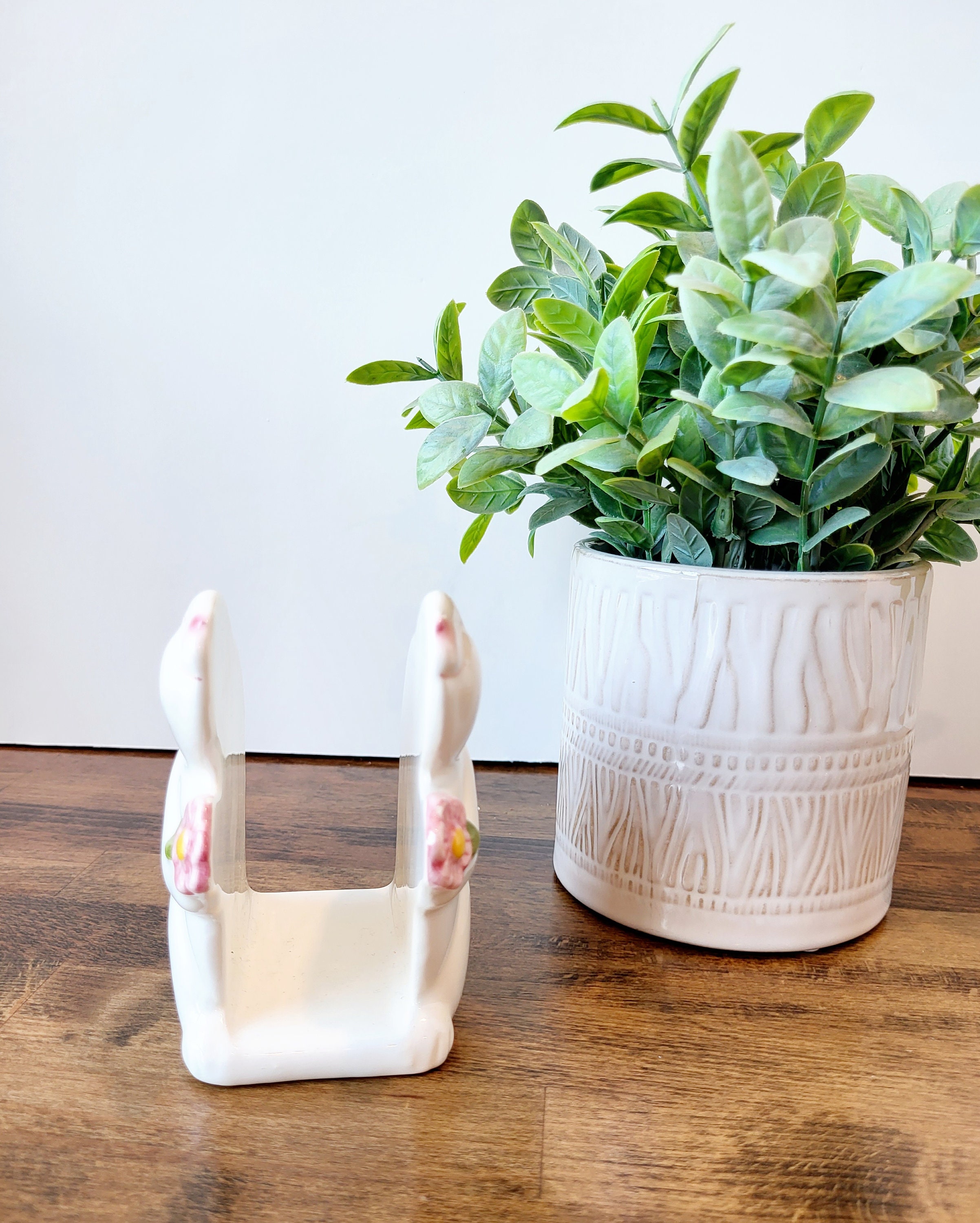 Vintage Avon Bunny Rabbit Napkin Holder, Spring Decor, Rabbit Decor - Etsy
