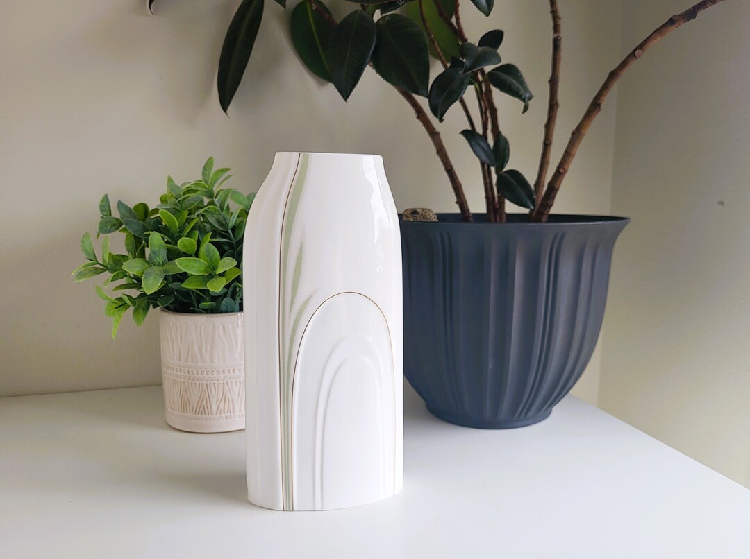 Vintage Royal Doulton Impressions, Cypress Vase by Gerald Gulotta, Made ...
