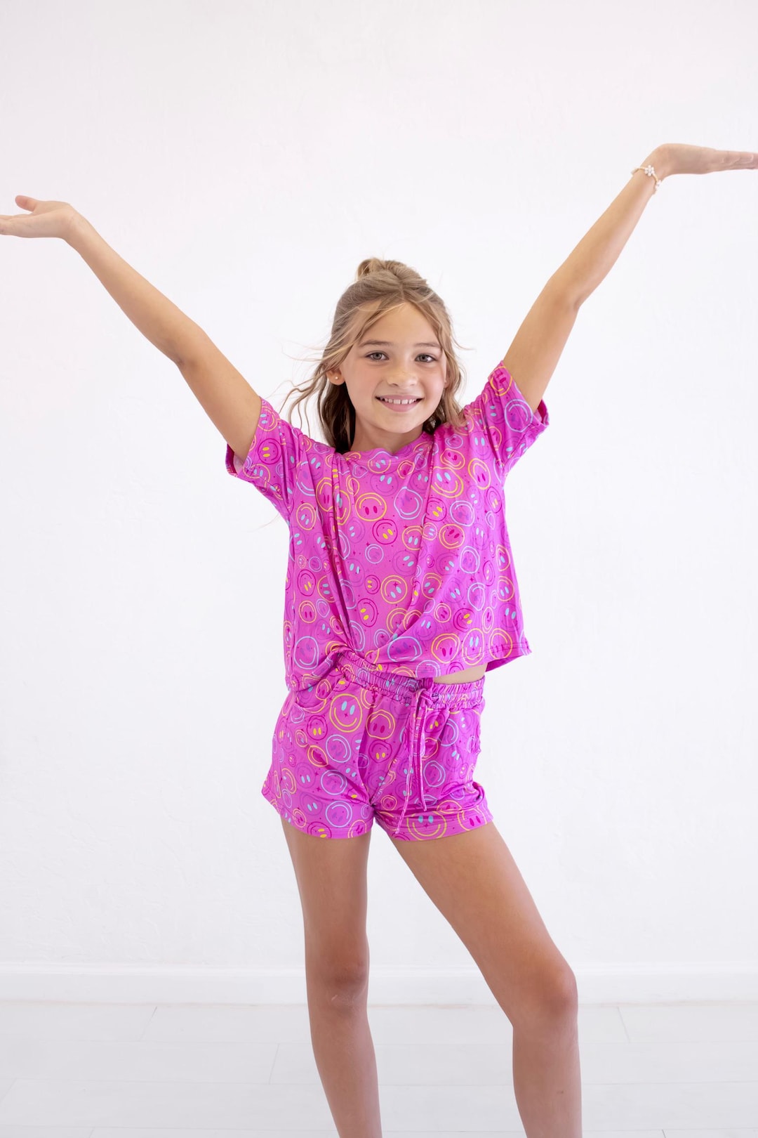 Daywear Sets Neon Smiley Etsy