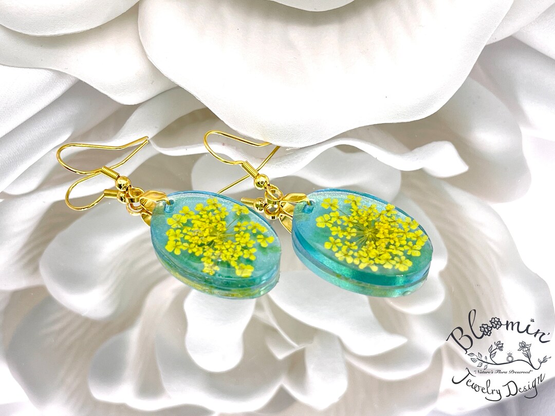 Real Flower Earrings: Yellow Queen Anne's Lace Flowers on Blue Green ...