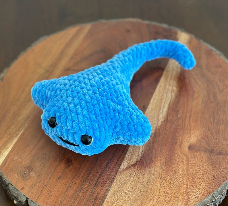 Crochet Stingray Plushie - Cute Stingray Plushie Toy / Blue Chenille ...
