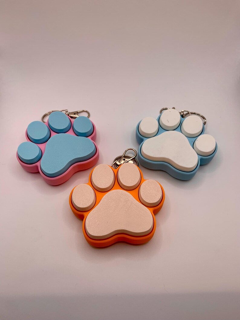 3D Printed Paw Print Fidget Clicker – Dog & Cat Keychain, Custom Colors ...