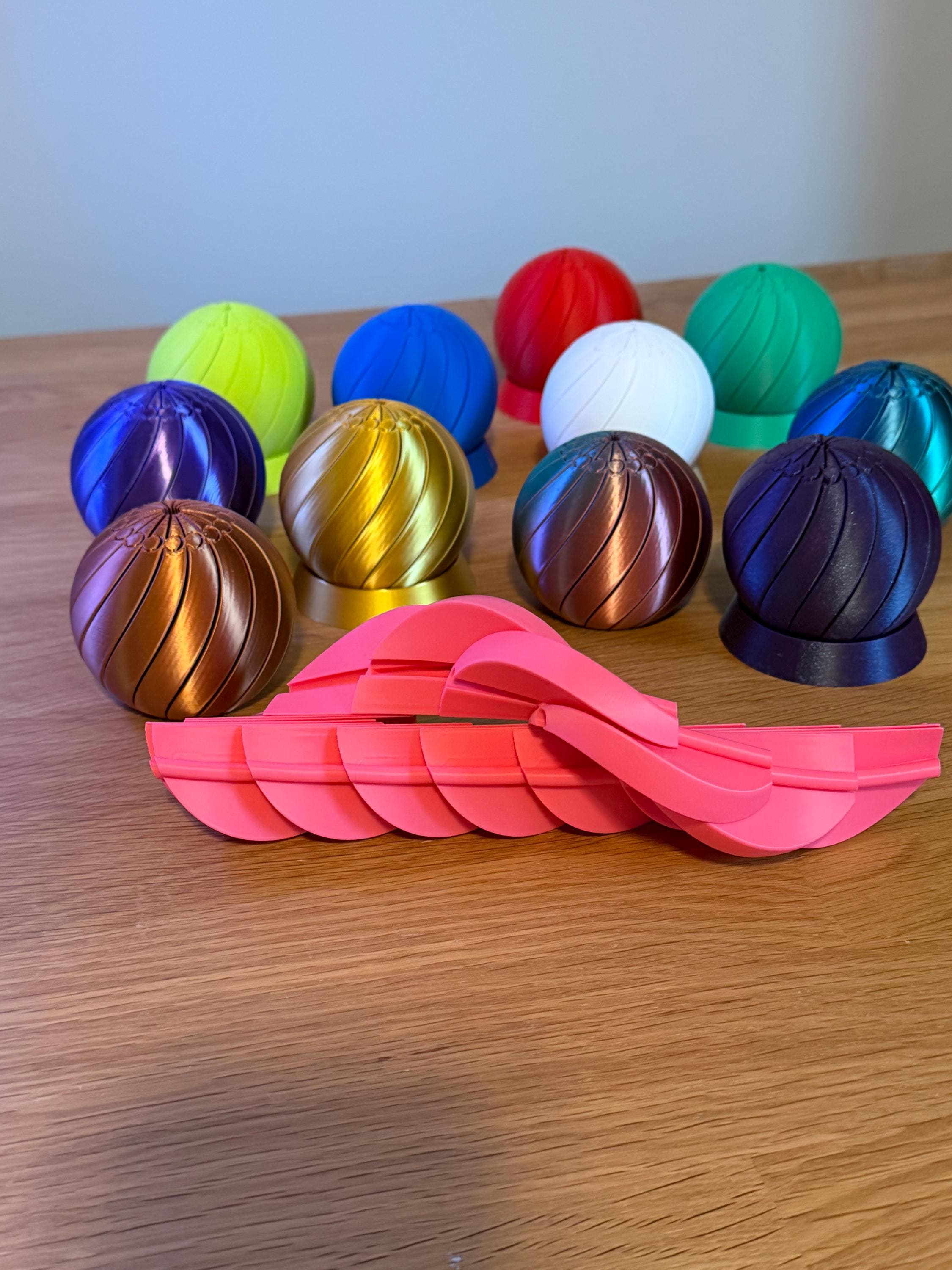 Slime Ball Fidget Toy | 3D Printed Kinetic Sensory Ball | Twisty Desk ...