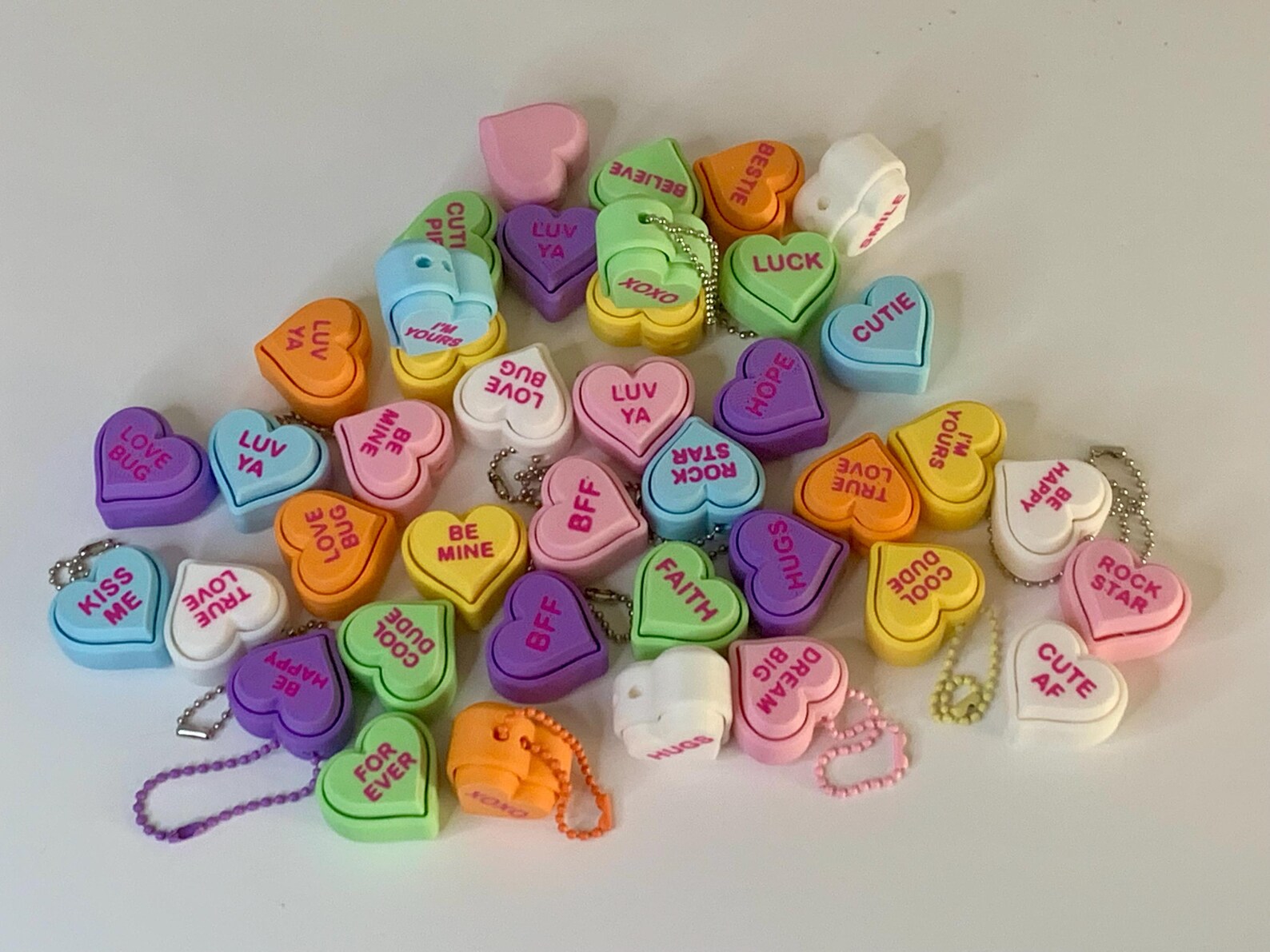 3D Printed Valentine Conversation Heart Fidget Keychain: Stress Relief ...