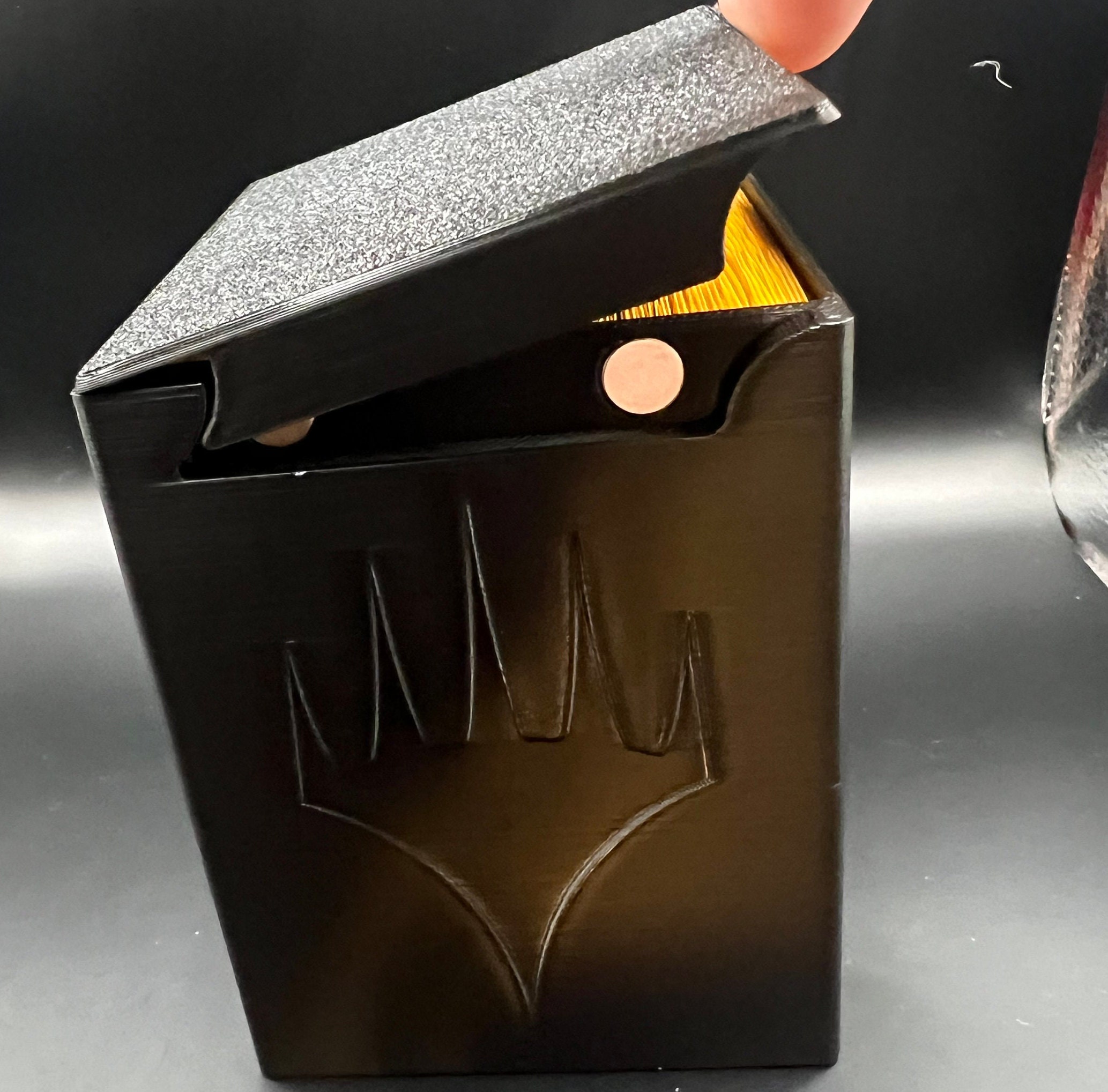 The Command Chamber: 3D Printed Commander Deck Box With Magnetic Lid ...