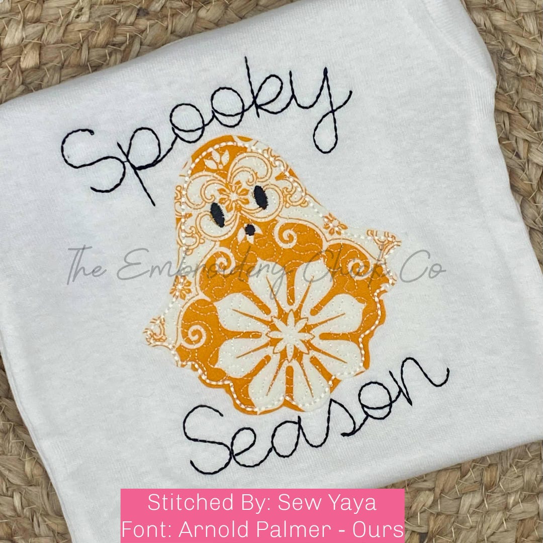 Quilted Ruffle Ghost With Vintage Border Applique - Machine Embroidery ...