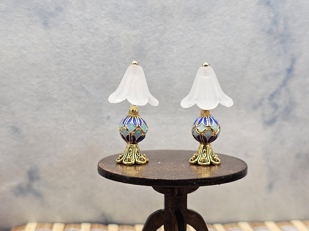 Fluffy Cloud Over Daylight Table Lamps Hand Made Scale 1:24 1/2 ...