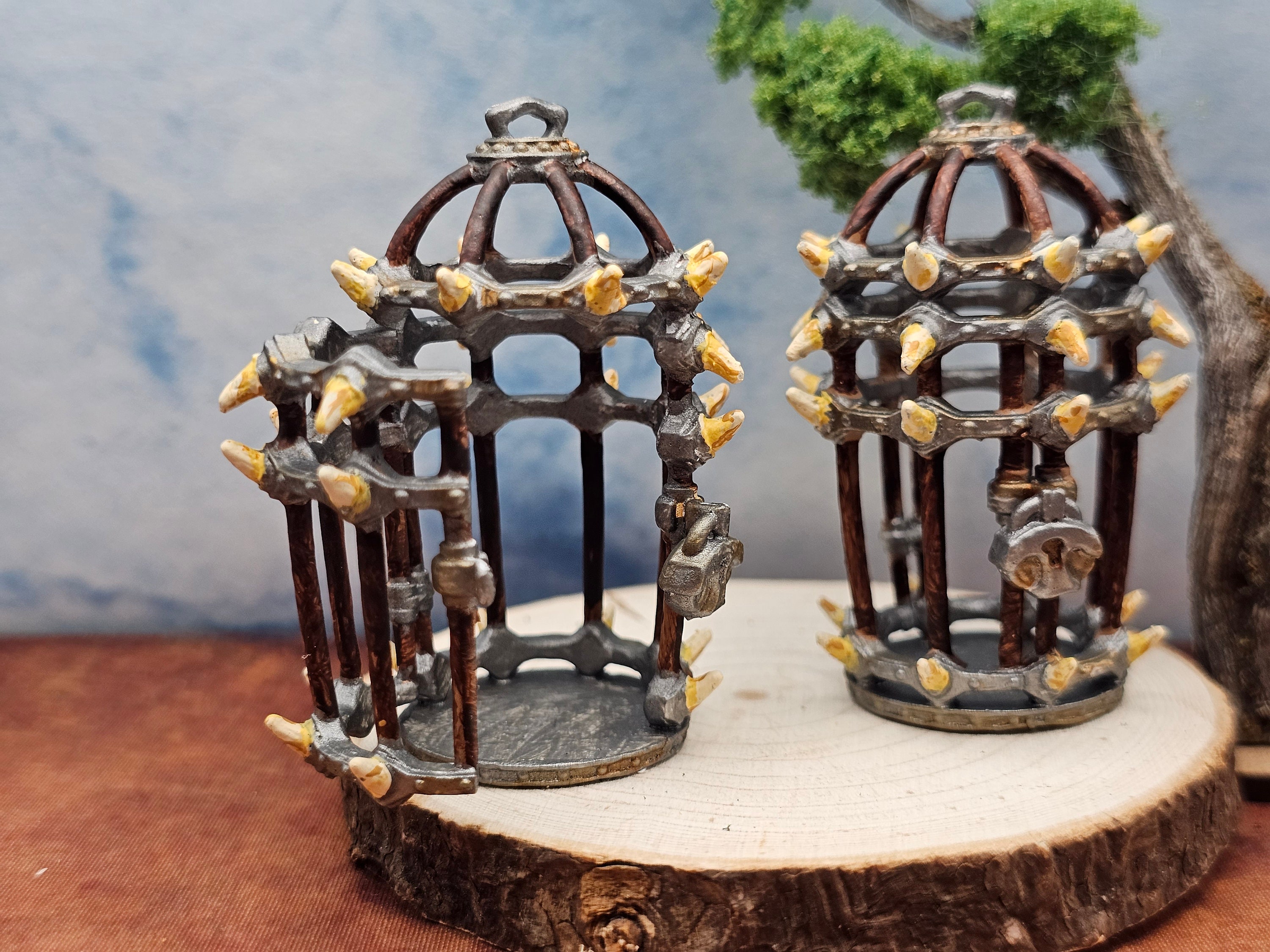 Prisoner Cages Finished Hand Painted DND Figure Tabletop - Etsy