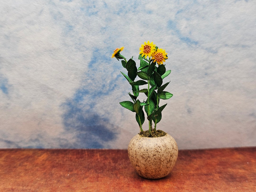 Sun Bead Flowers Hand Made Scale 1:24 1/2 Dollhouse Miniatures - Etsy