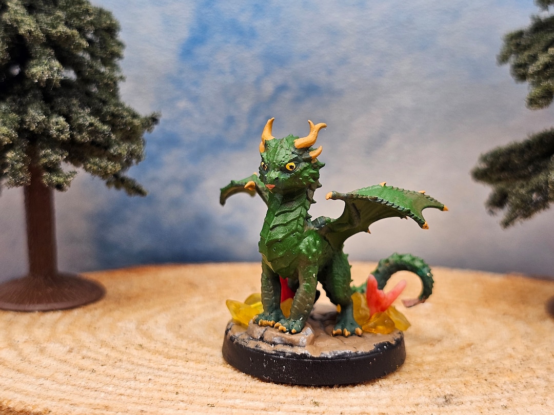 Flamehorn Wyrmling Baby Dragon Hand Painted DND Tabletop Gaming - Etsy