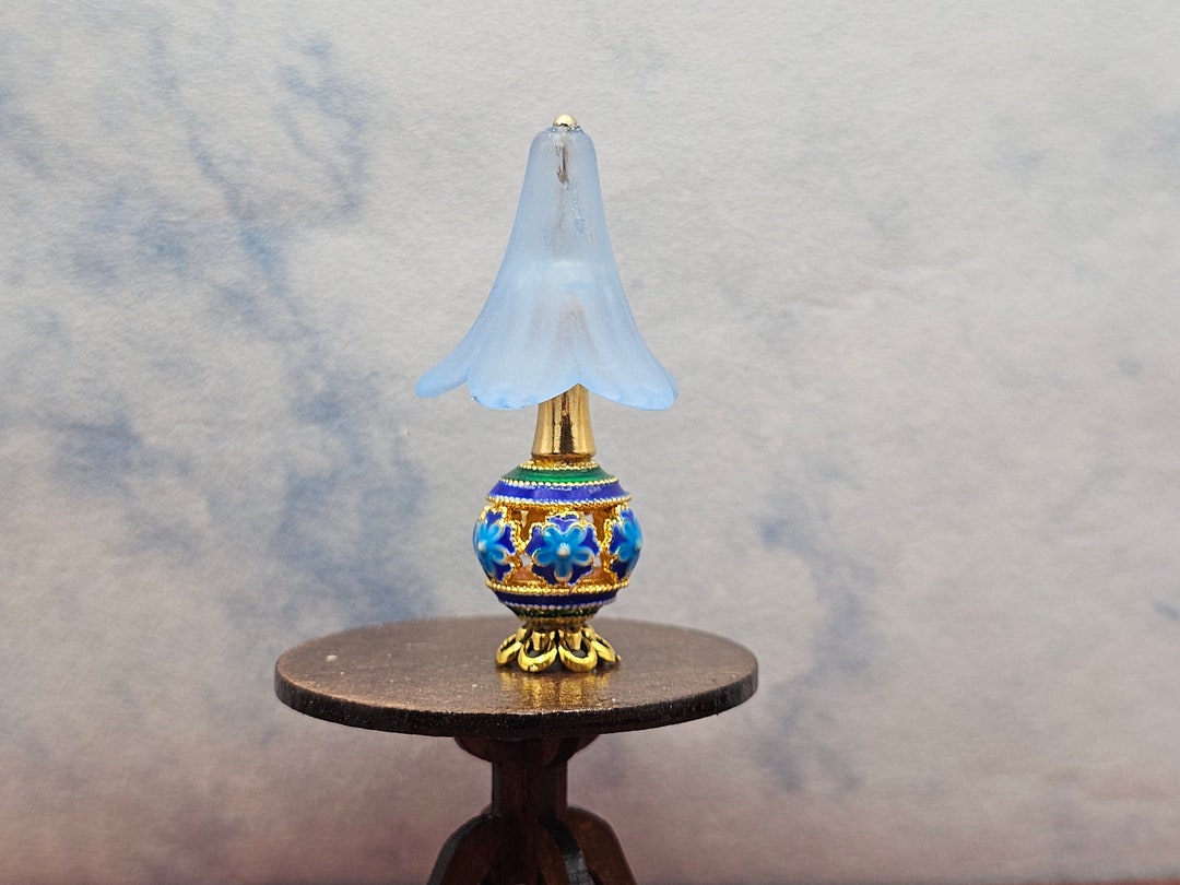 Stately Blue Table Lamp Hand Made Scale 1:24 1/2 Dollhouse Miniatures ...