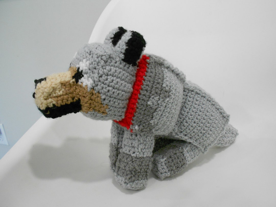 Video Game Pixelated Wolf Crochet Pattern - Etsy