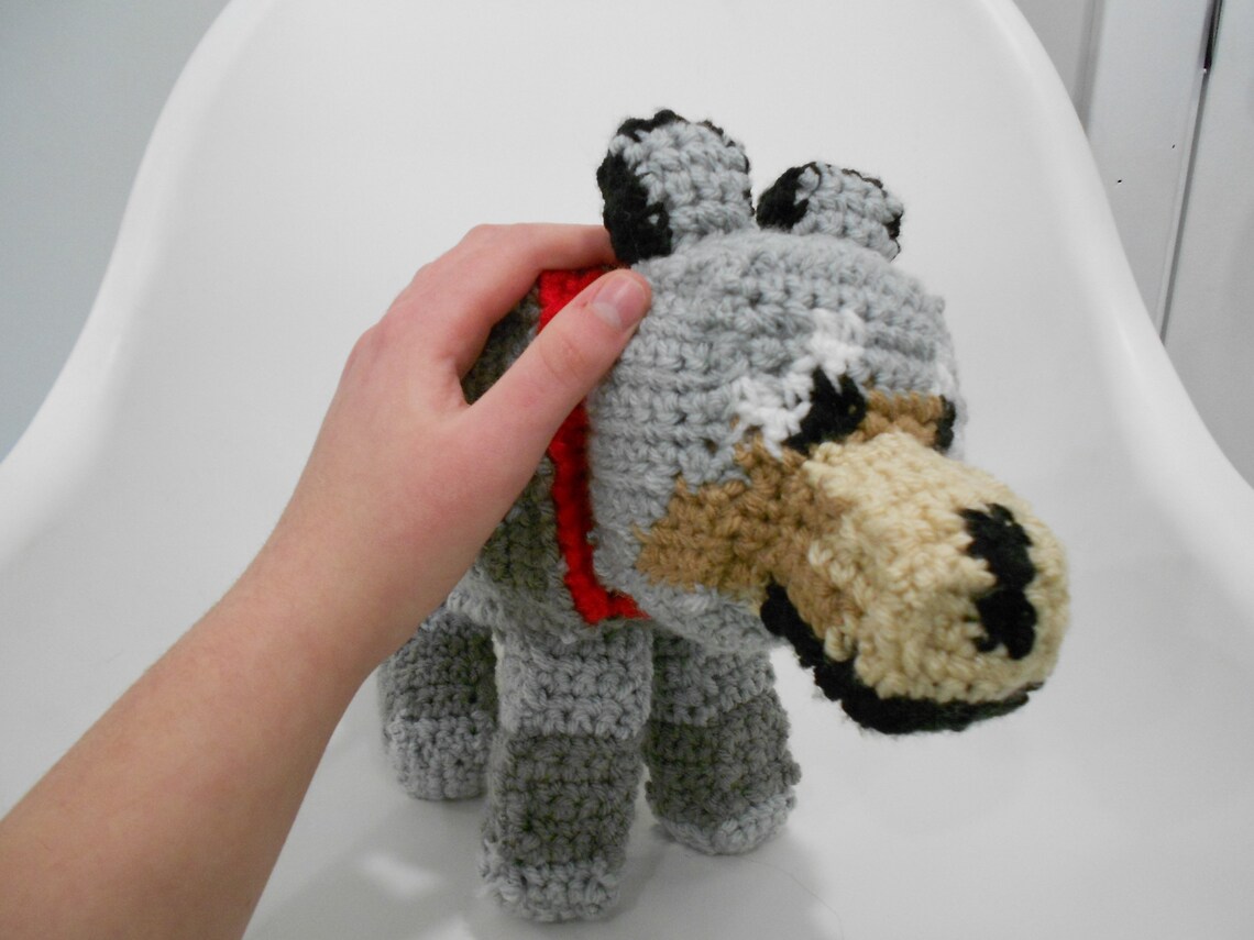 Video Game Pixelated Wolf Crochet Pattern - Etsy