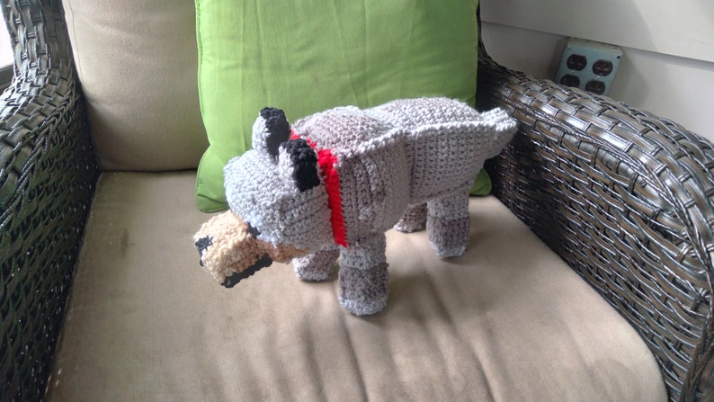Video Game Pixelated Wolf Crochet Pattern - Etsy