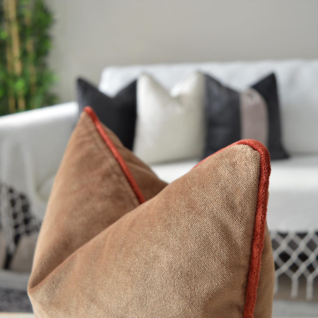 Soft Velvet Camel Pillow Case, Plush Velvet Mocha Cushion Cover, Sand ...