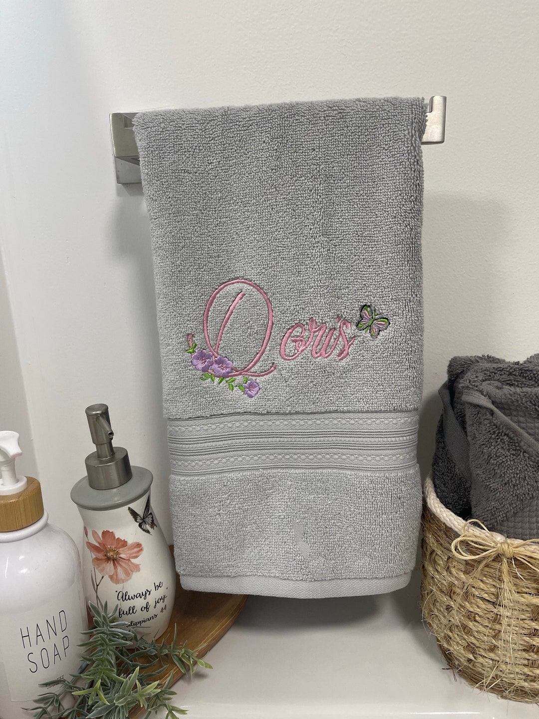 Personalized Bath Towel, Embroidered Towel, Monogrammed Bath Towel ...