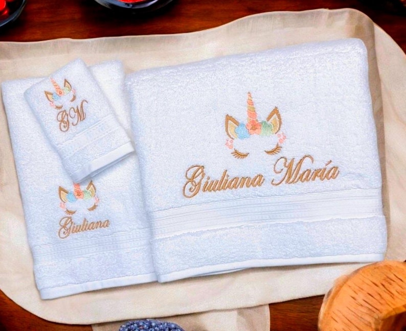 Personalized Bath Towel, Embroidered Towel, Monogrammed Bath Towel ...