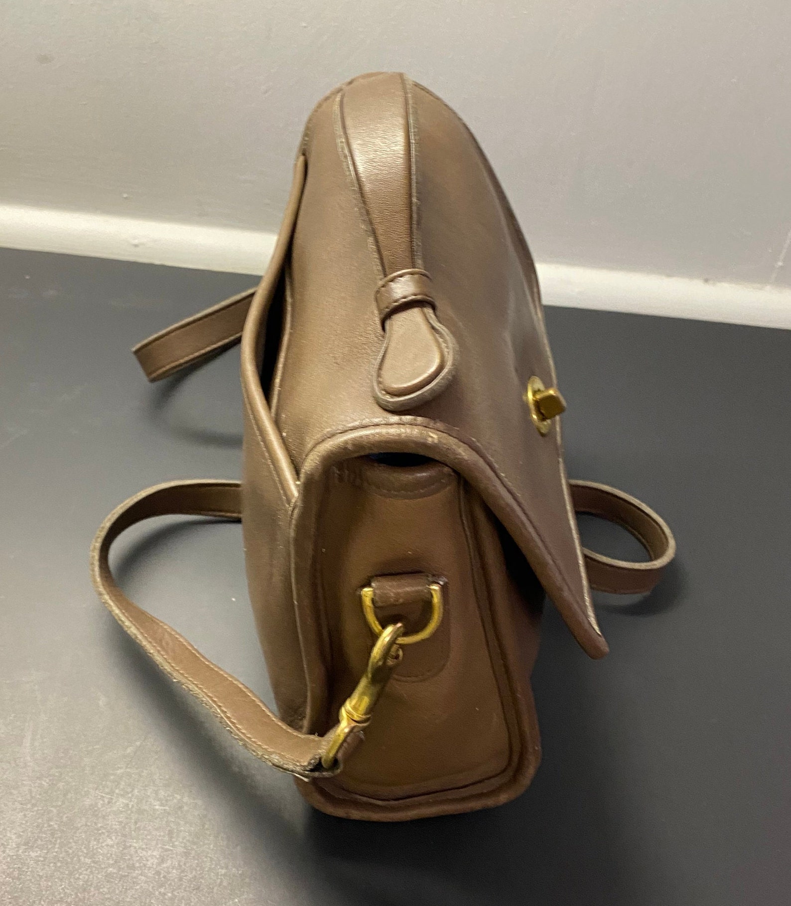 Vintage Coach Brown Tan Leather Court Bag Crossbody Style 9870 ...