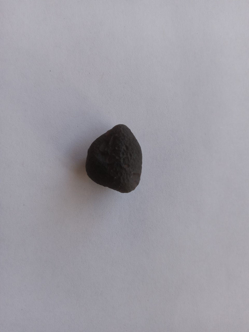 Cintamani Stone [saffordite] (3-4 Grams) Gem Grade (translucent) - Etsy