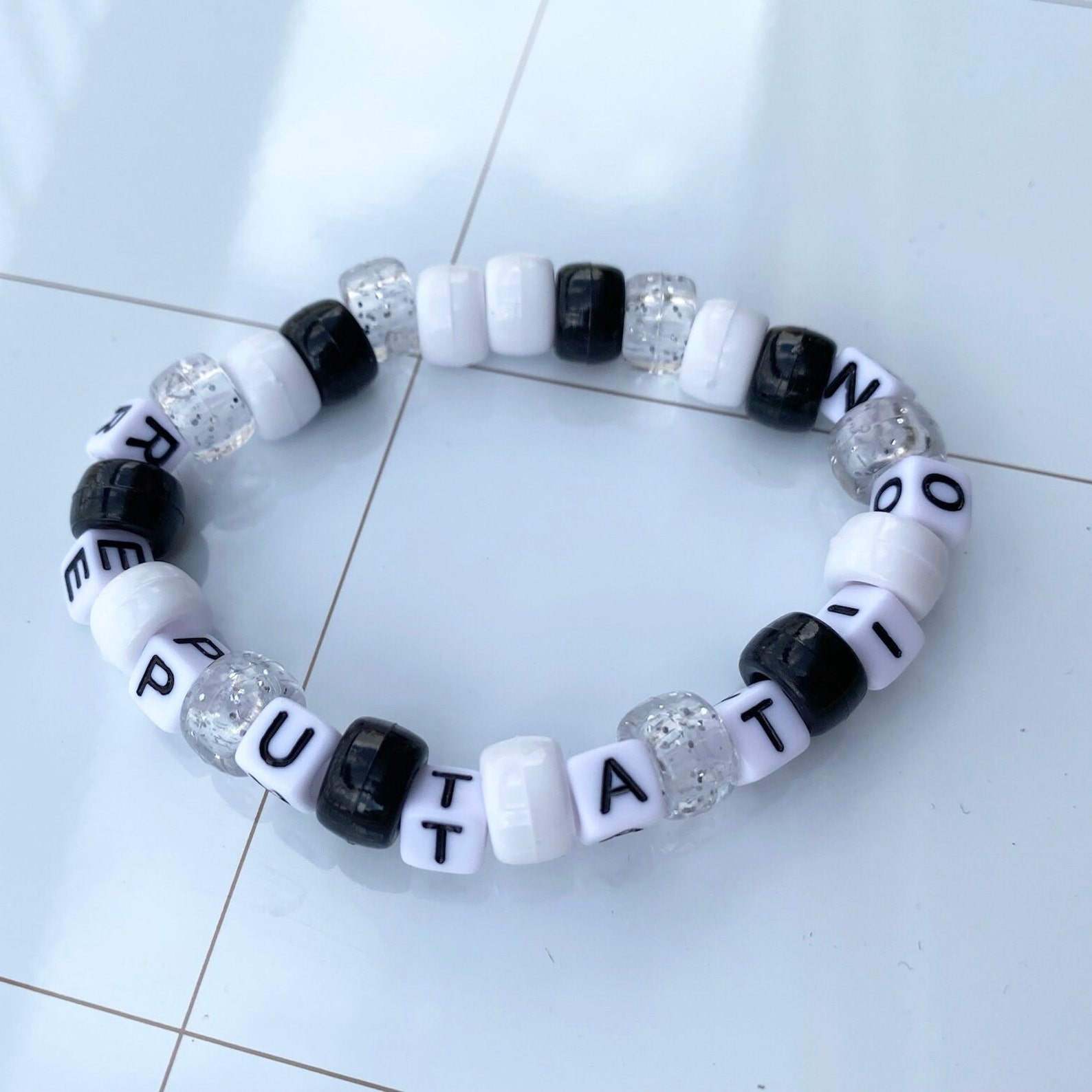 Reputation Friendship Bracelet Bundle//taylor Swift, Eras Tour ...