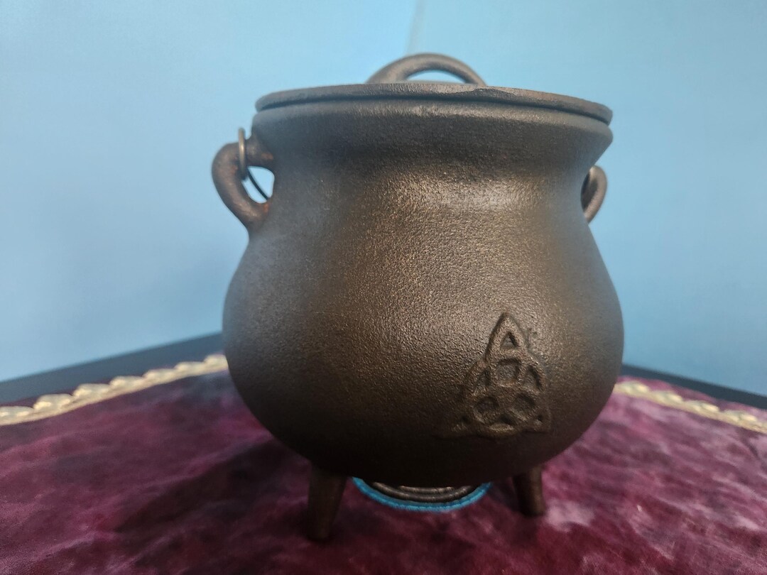 Large Iron Cauldron With Triquetra - Etsy