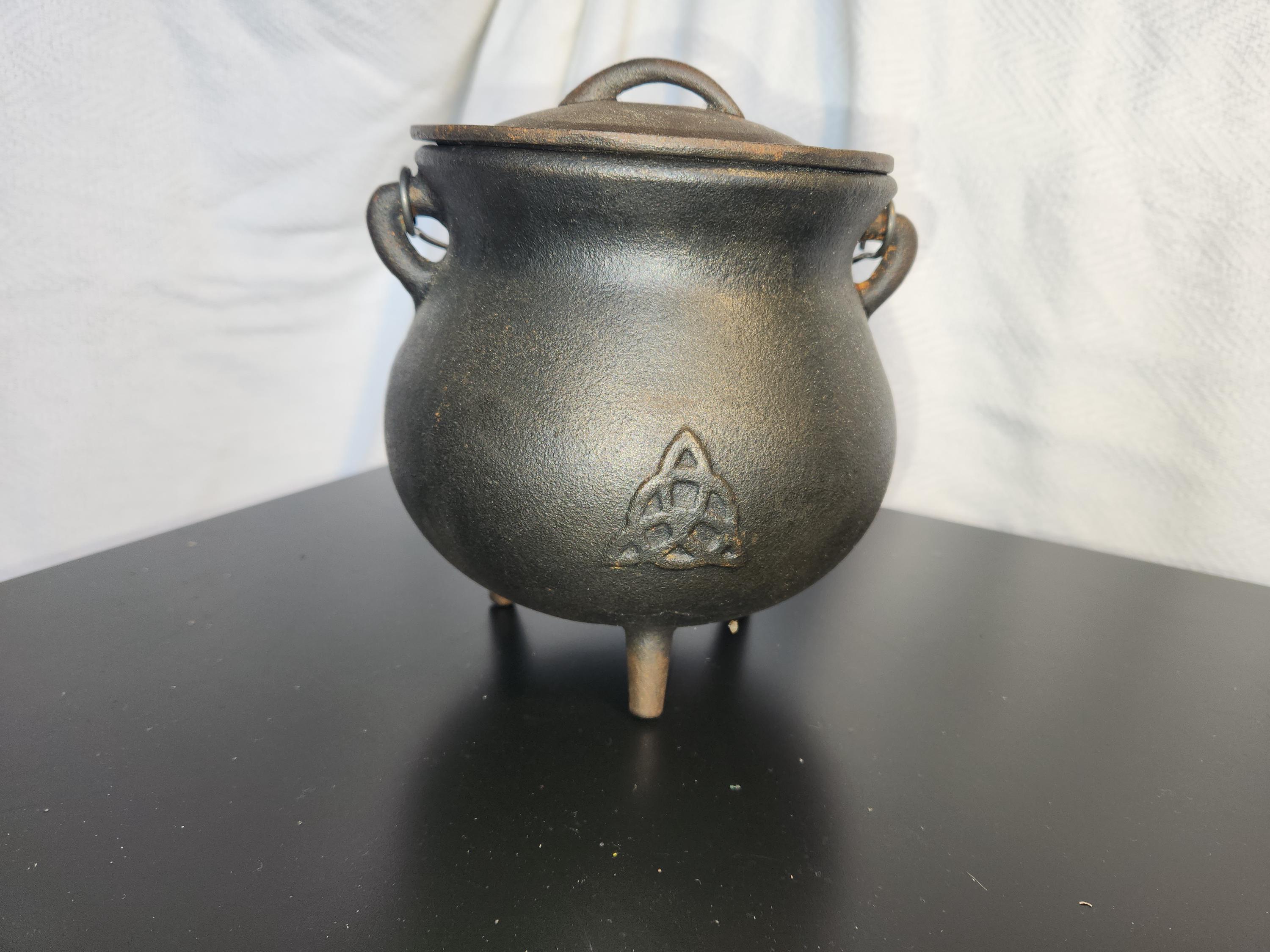 Large Iron Cauldron With Triquetra - Etsy