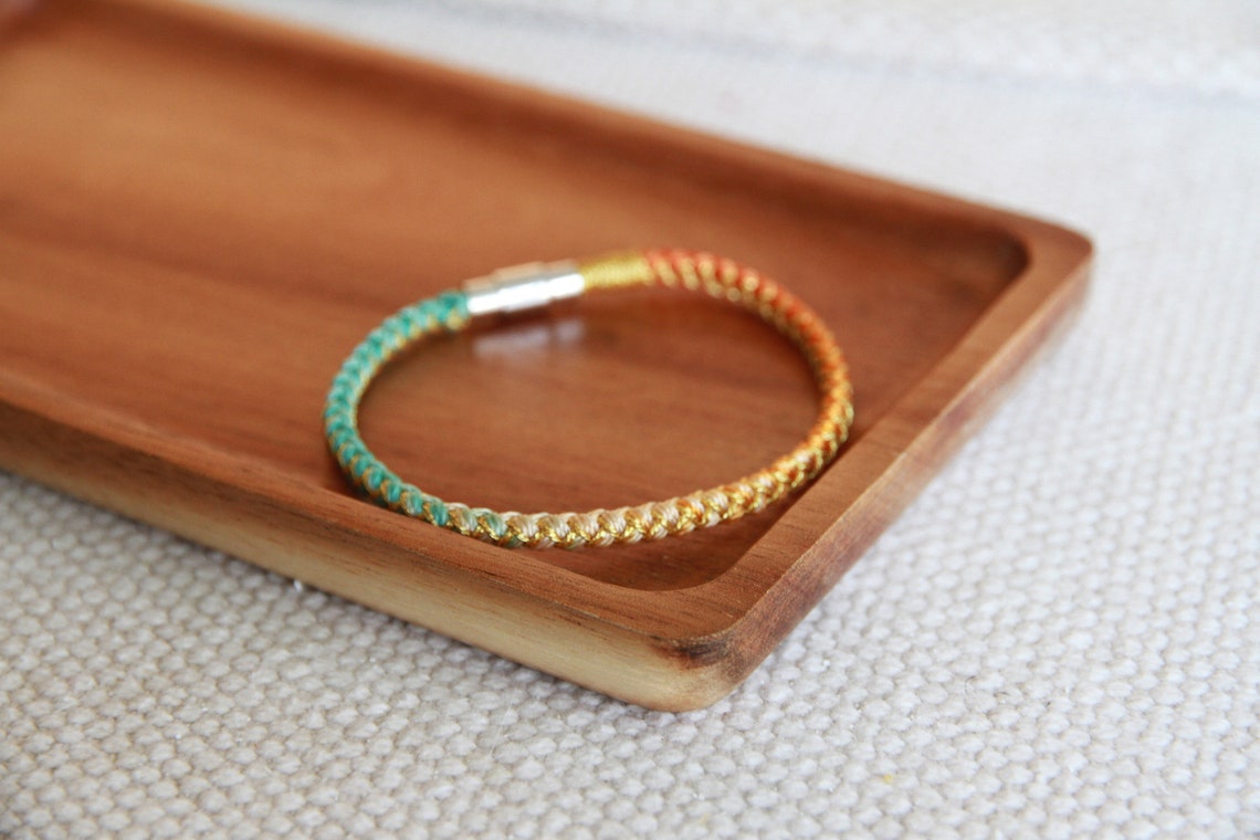 Dragon Scale Braided Bracelet in Gradient Colors - Etsy