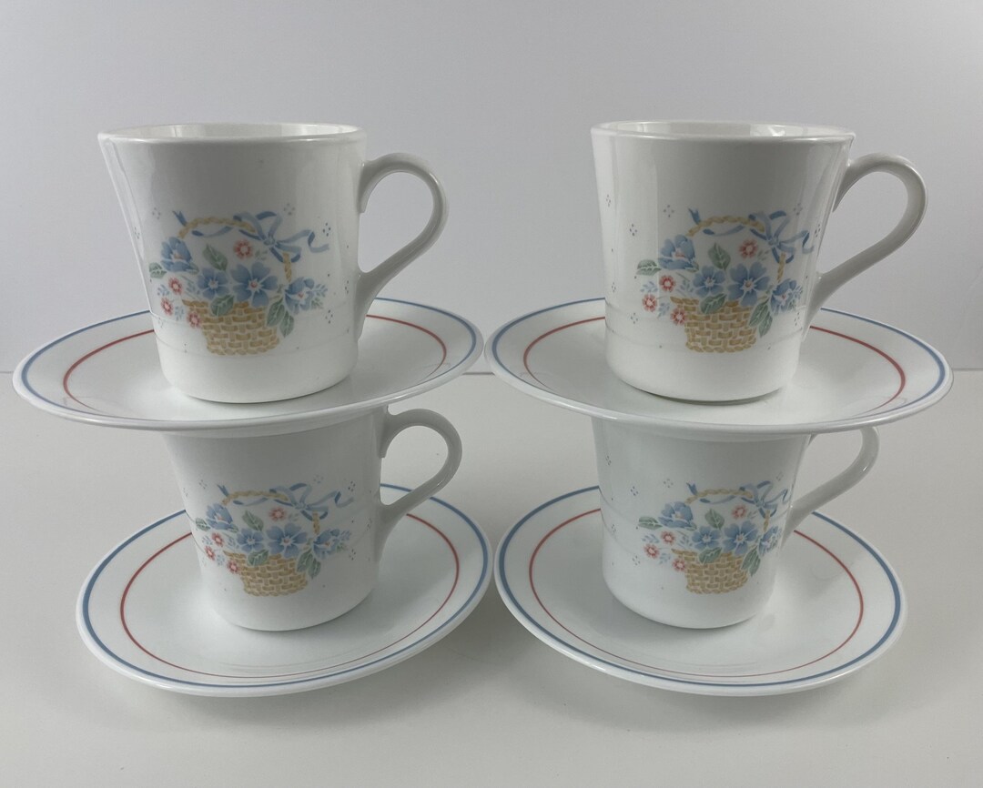 Set of 4 Cups/ Mugs With Saucers in Vintage Corelle Country Cornflower ...