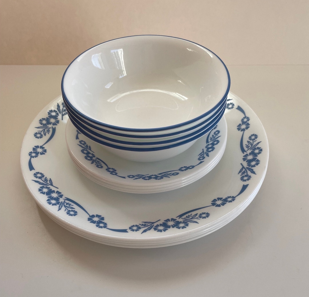 Corning Corelle Blue Cornflower Dinner Plates, Salad Pates and Cereal ...