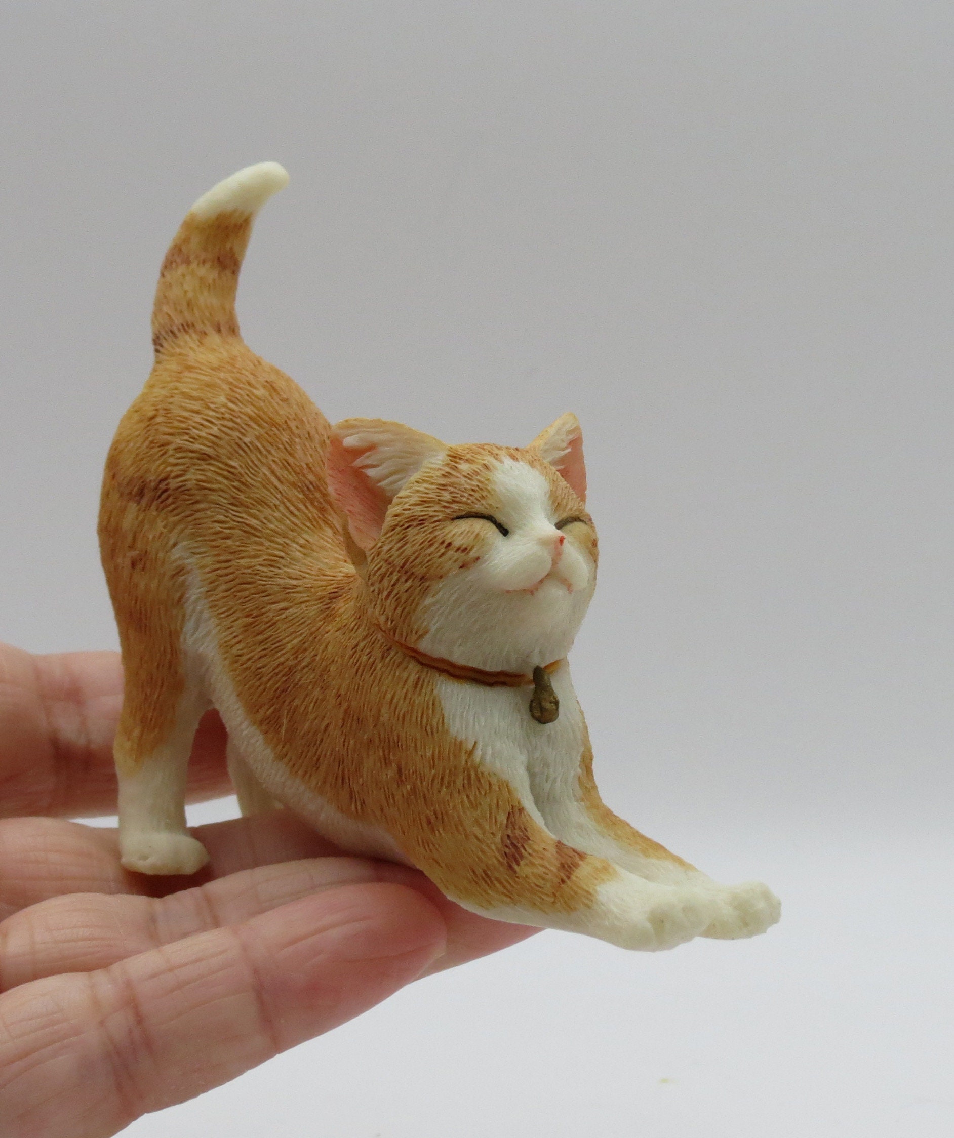 Stretching Cat Figurine Sherratt and Simpson Miniature Mini Cat Lover ...