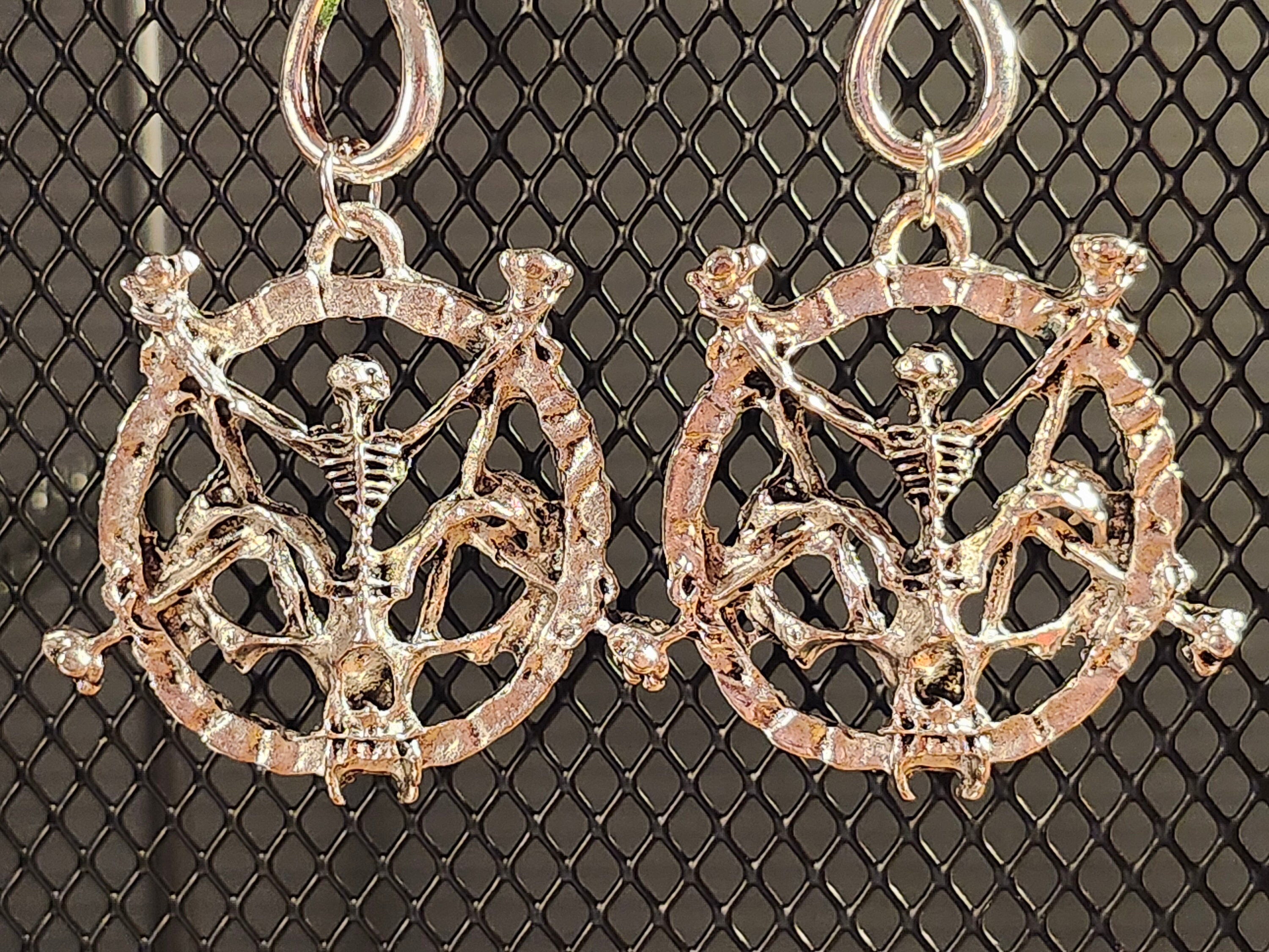 Silver Splayed Satanic Skeleton Pentagram & Barbed Wire Earrings - Etsy
