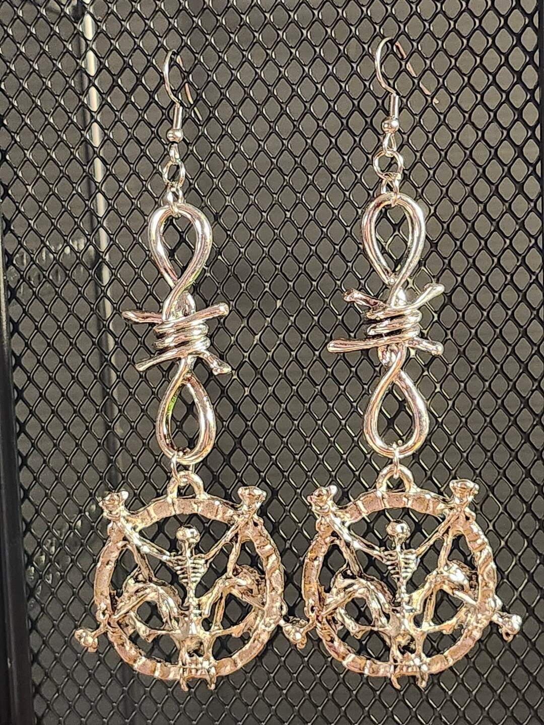 Silver Splayed Satanic Skeleton Pentagram & Barbed Wire Earrings - Etsy