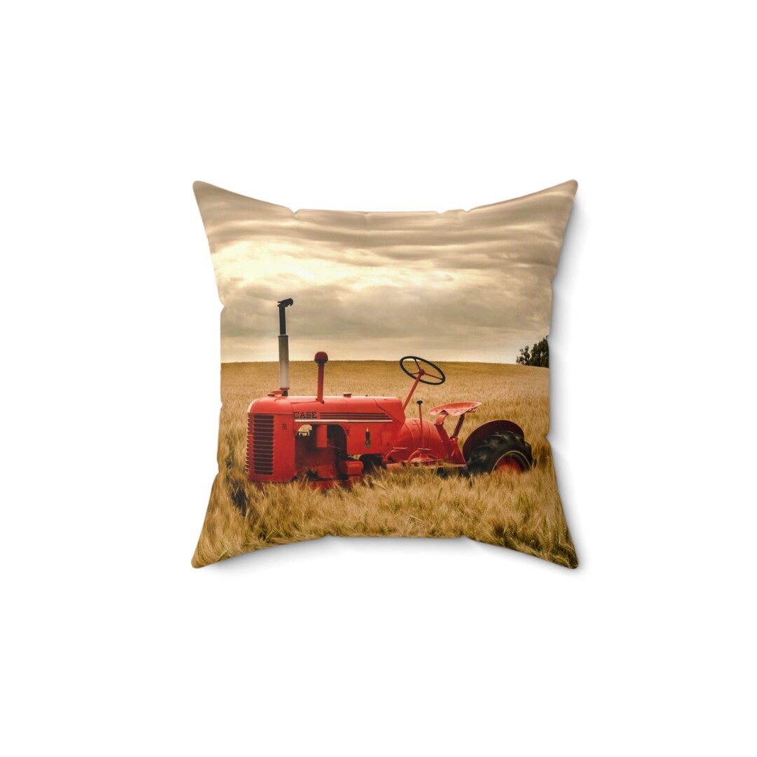 Red Tractor Pillow, Wheat Field Print, Farmhouse Decor - Etsy