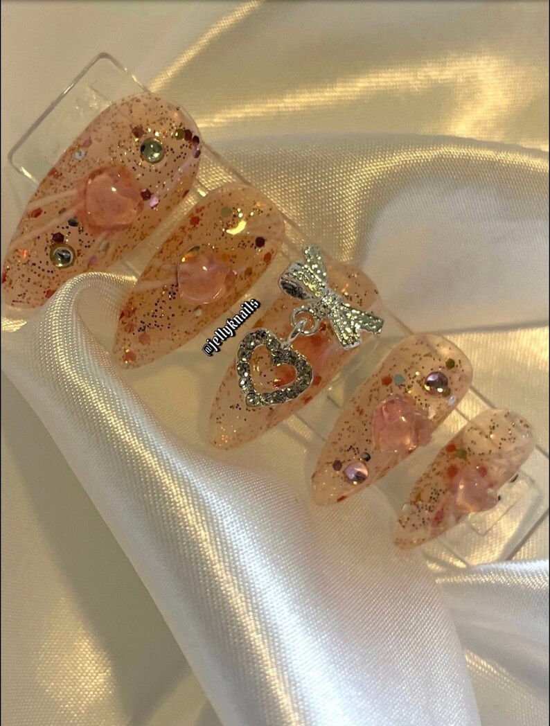 Ethereal Heart Nails - Etsy