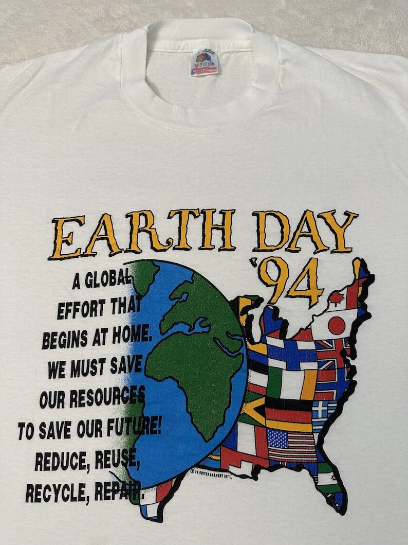 Vintage 1990s 1994 Earth Day Planet Reduce Reuse Recycle World Flag T ...