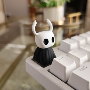 Hollow Knight Keycap - Hand Painted, Cute Keycap Designs, Cherry MX - Etsy