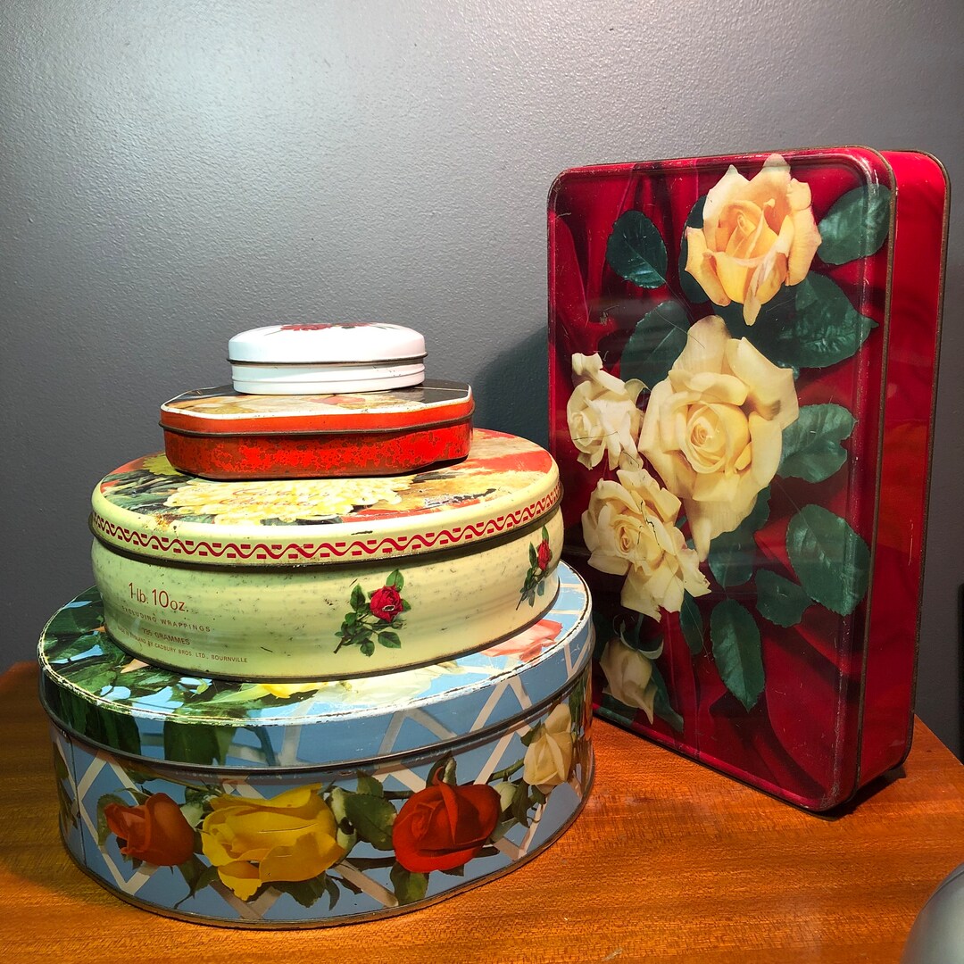 Vintage Tin Bundle Stack X 5 Biscuit or Chocolate Tins for Styling ...
