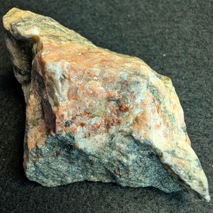 585ct - Ruby "medusa's Maze" Gemstone Core Hidden Amongst Foliated ...