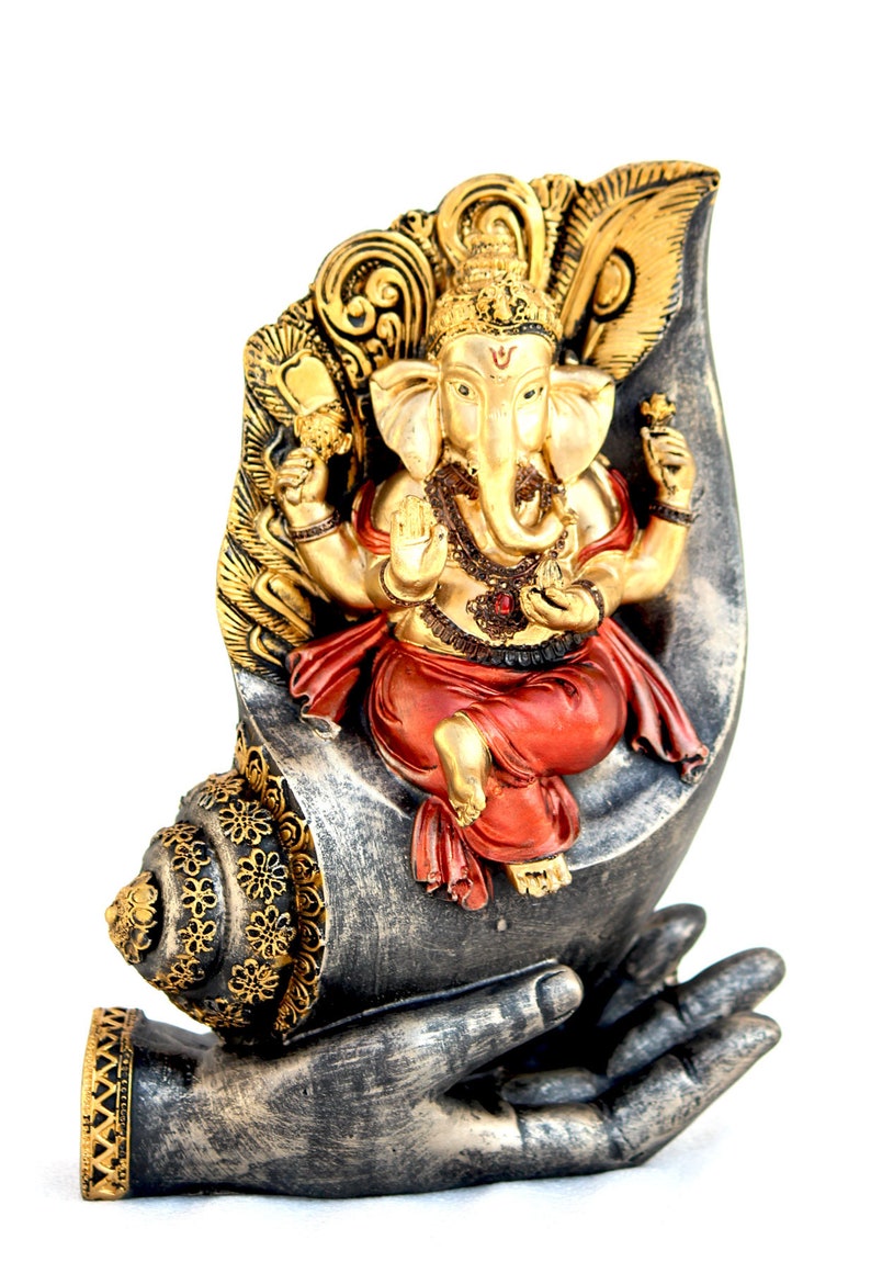 Handcrafted Blessing Lord Ganesha on Shank Palm, Modern Avatar of Lord ...